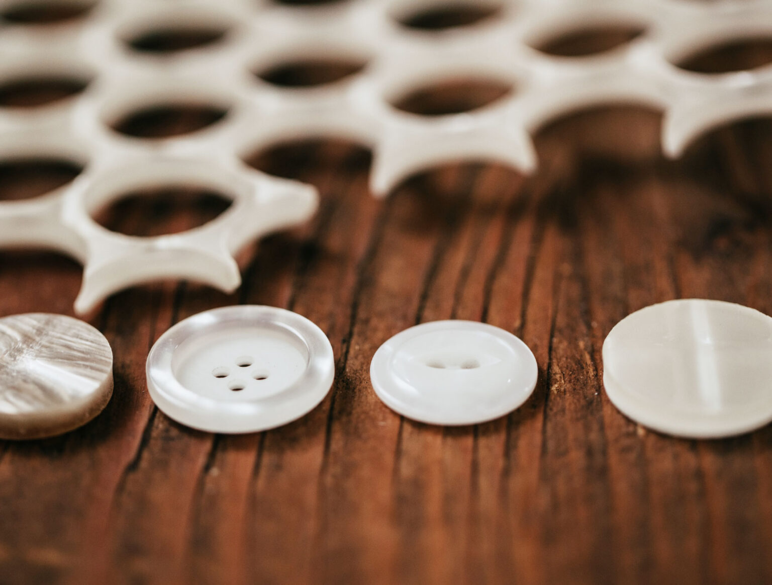 Polyester – SCHORN Knopf